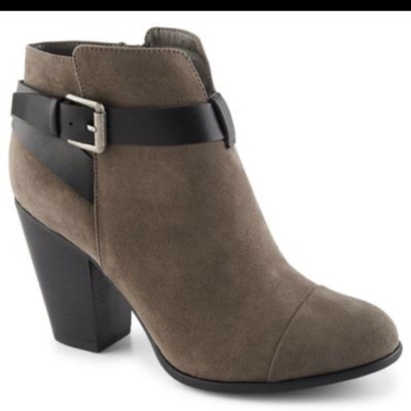 Limelight | Shoes | Taupe Ankle Boot | Poshmark